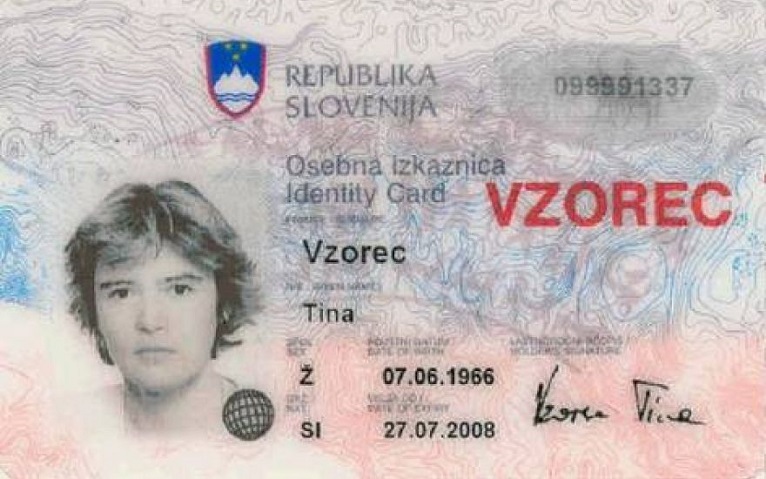 Kopiranje in skeniranje osebnih dokumentov - Convex d.o.o.